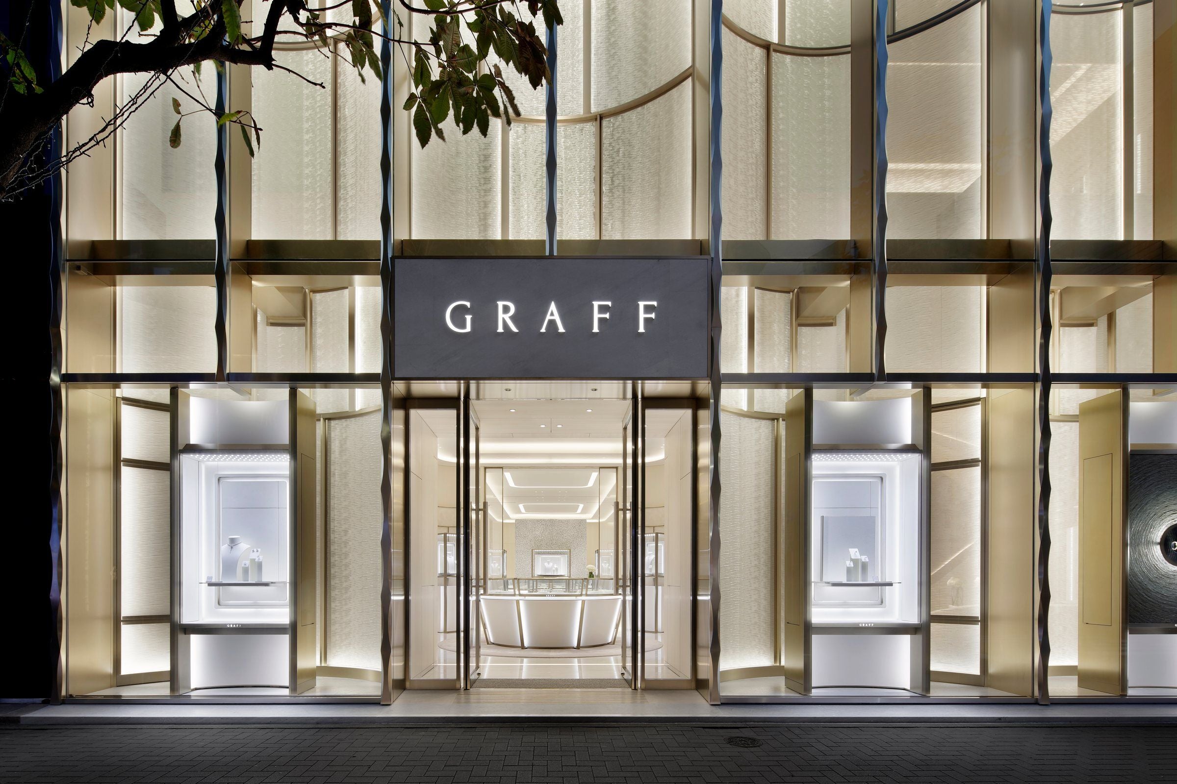 Graff: The King of Diamonds – DDeco Jewels